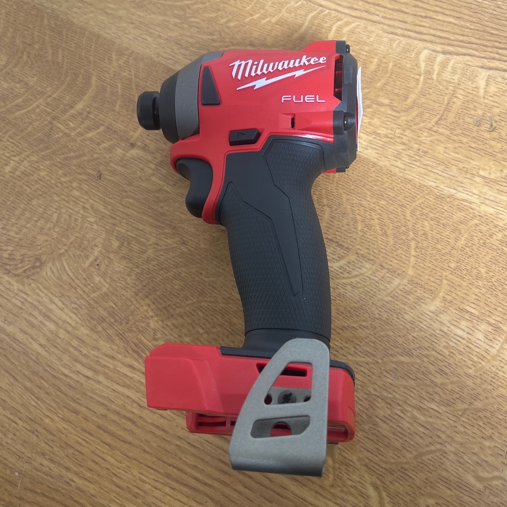 Pre-owned Milwaukee milwaukee m18 fid2 body only - Own4Less